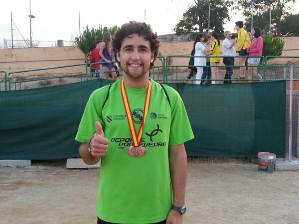 David Alejandro se cuelga la medalla de bronce en el Nacional Promesa