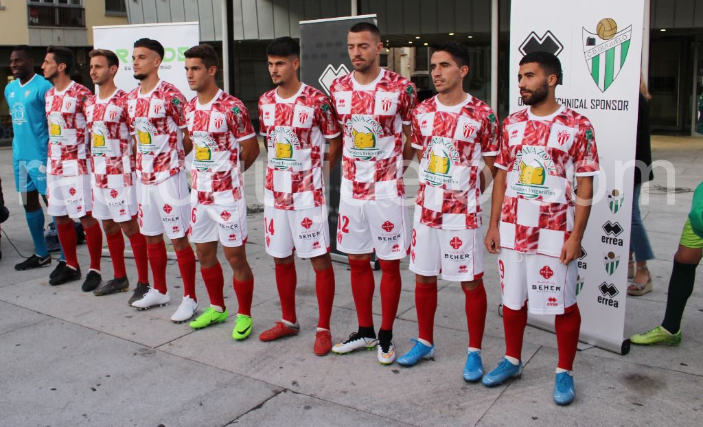 El C.D. Guijuelo apuesta sólo al verde