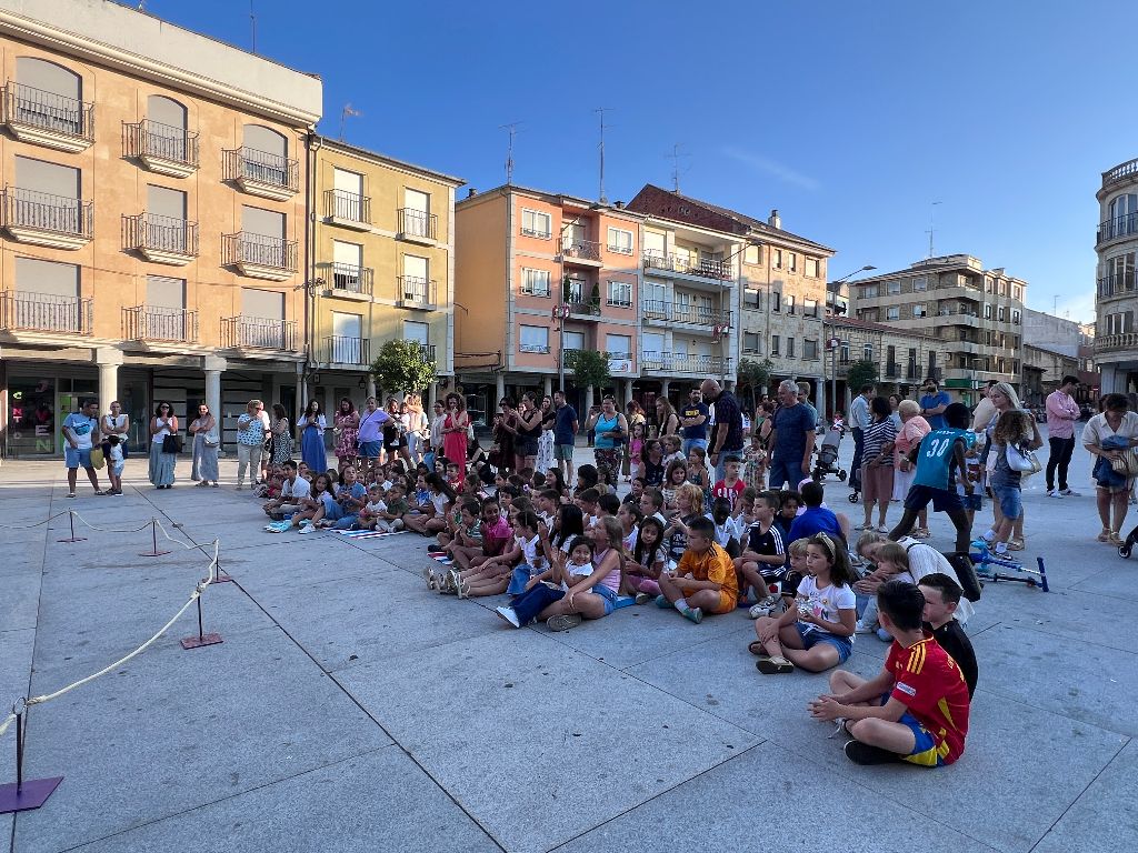 Sariixo full porn showed up for an break of day meeting at